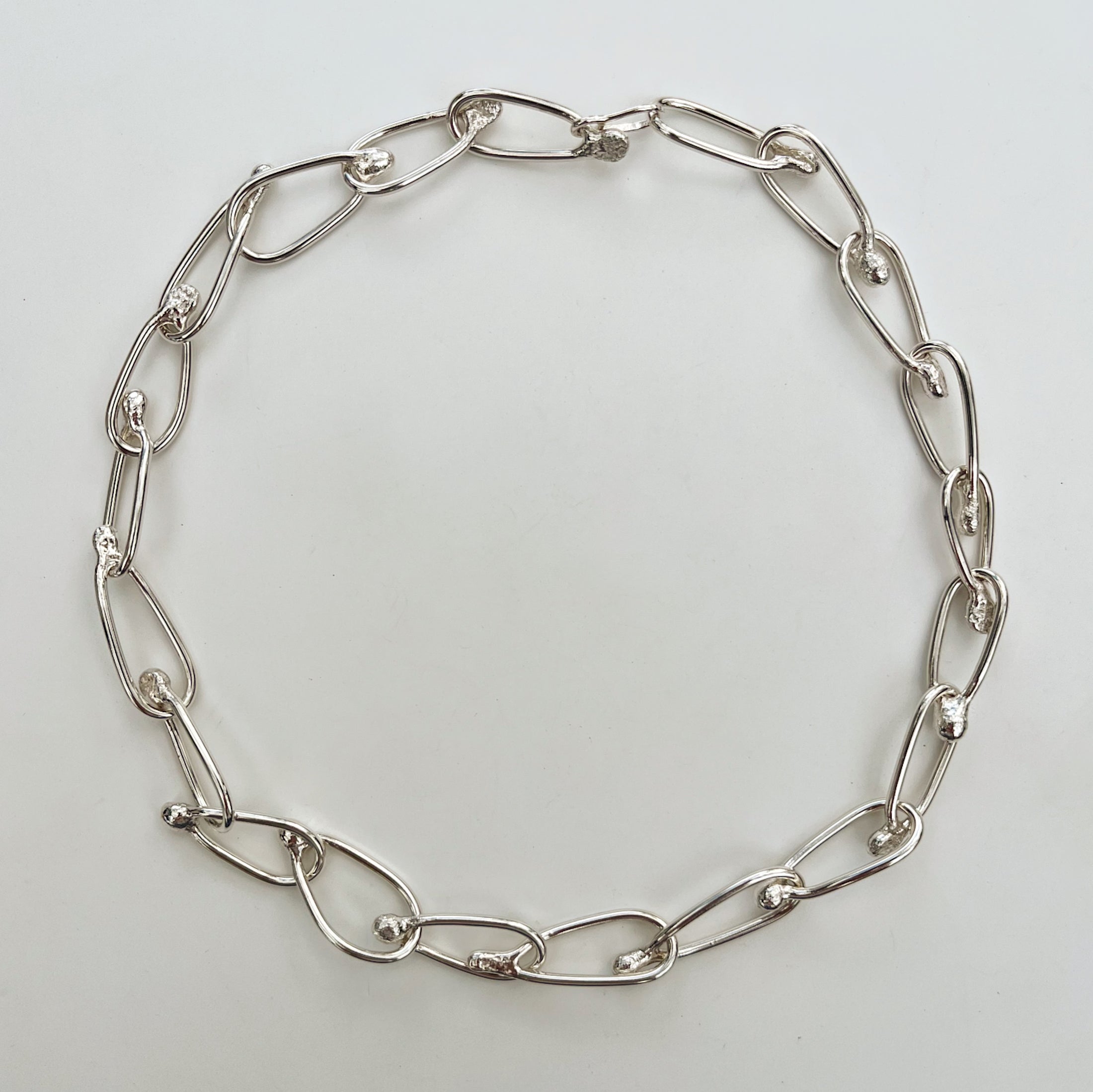 Floating chain necklace – Mckinley Mizar